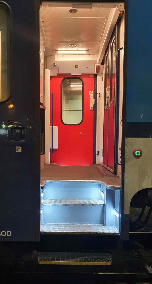 Popis a hodnocení vozu Bmz 226 - Vlakem jednoduše