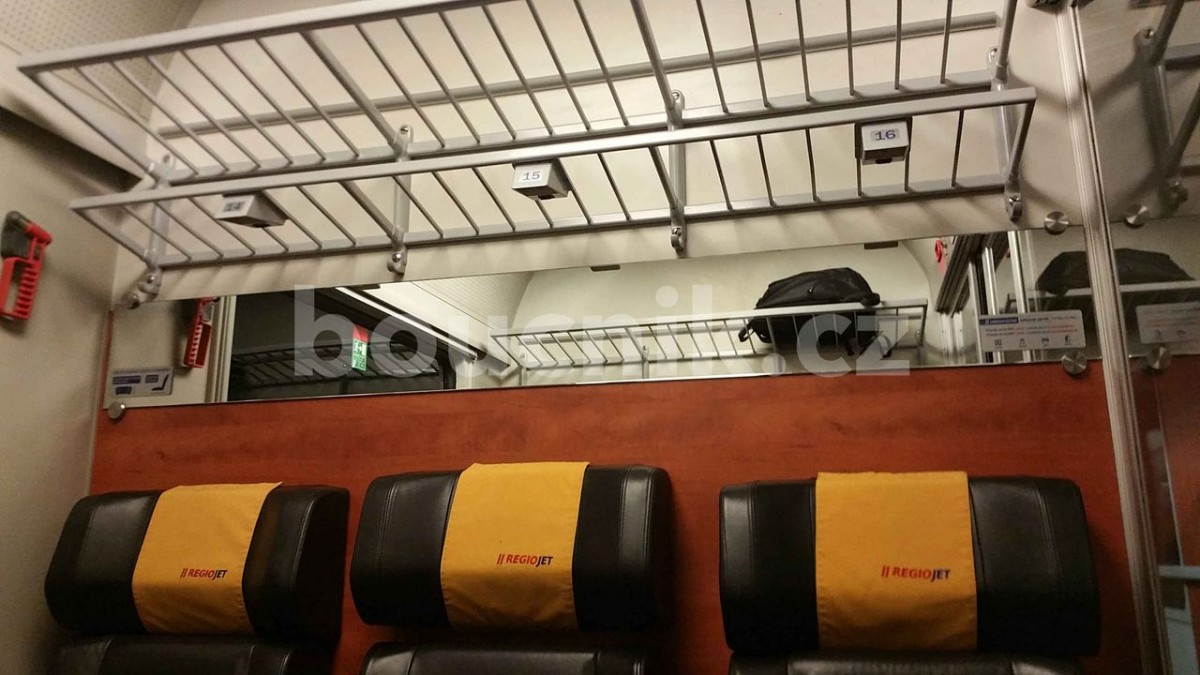 Popis osobních železničních vozu RegioJet Bmz 28-91 Standard - Vlakem ...